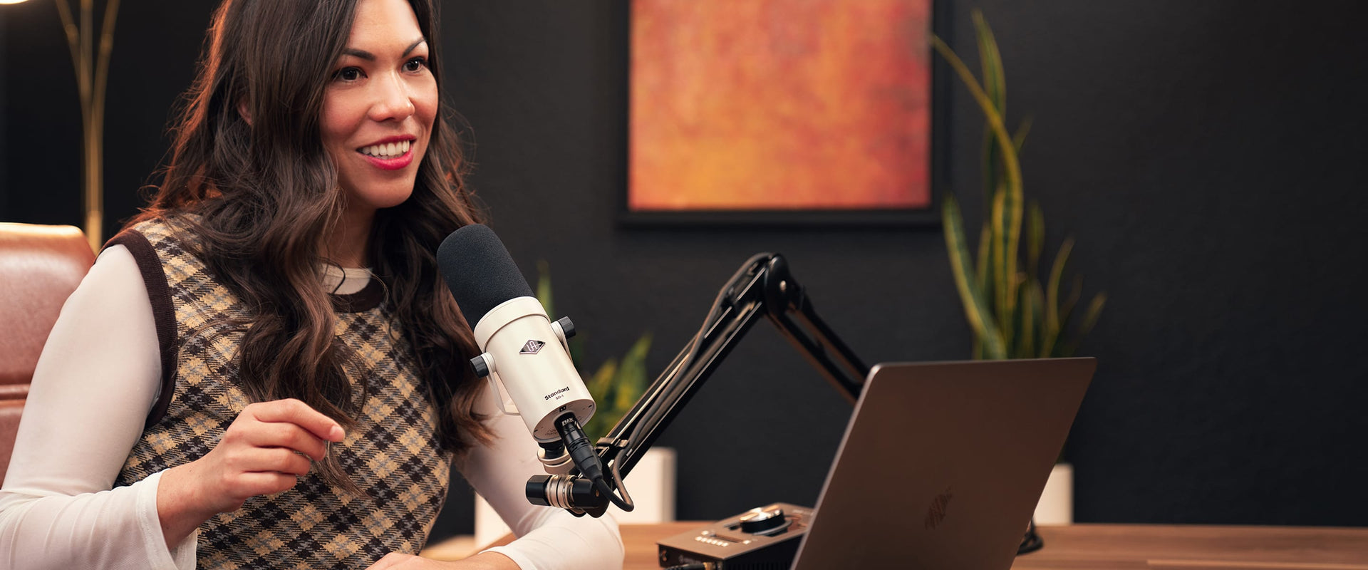 Standard Modeling Microphones – Universal Audio